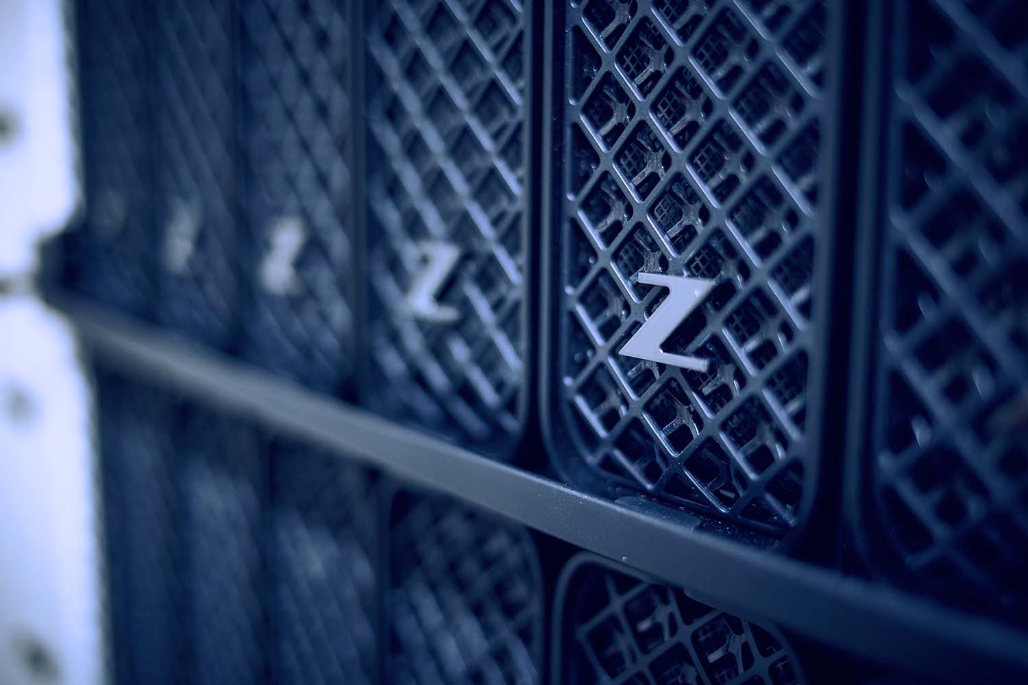 Physical & Virtual Hosting Solutions - Datanet - Hampshire