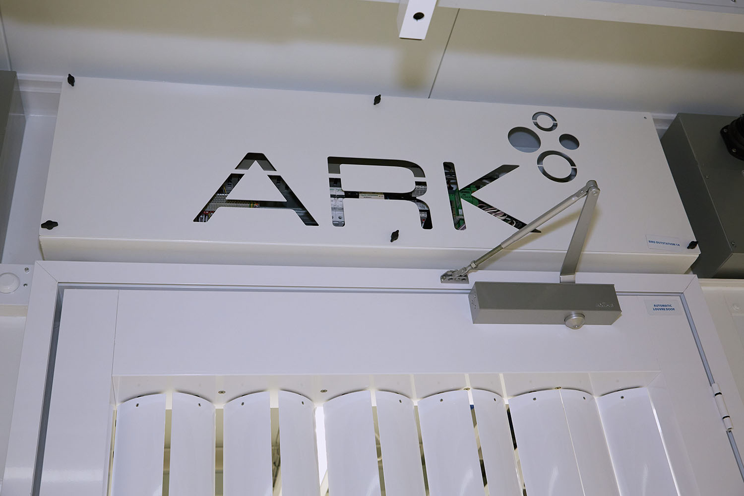 Downloads - Datanet Hosting and Networks