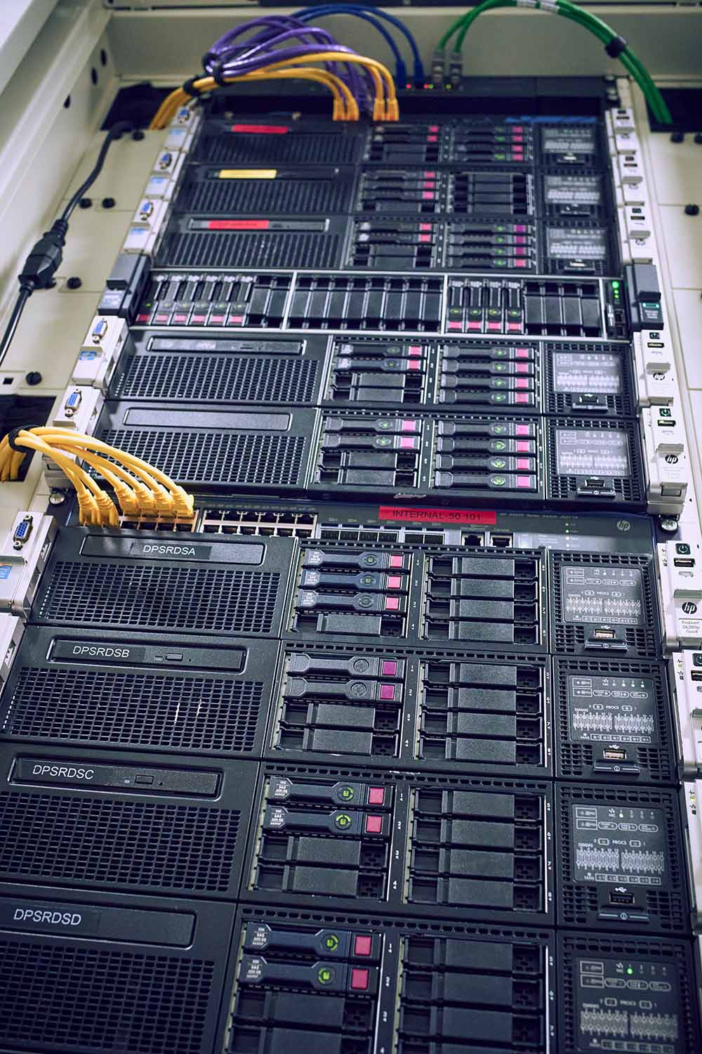 Colocation & Racks - Hampshire - Datanet Hosting & Networks