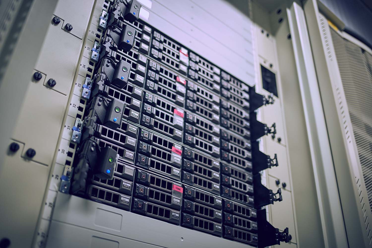 Ultra Full Rack Colocation - Datanet Hosting & Networks